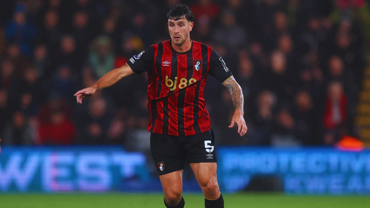 Juventus Eye Bournemouth Star Marcos Senesi for Summer Move - Sports ...